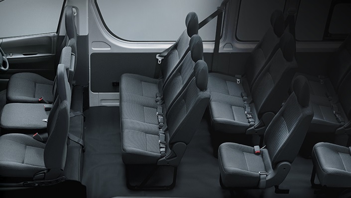 Sewa Mobil Hiace di Bali